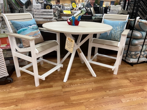 Outdoor Casual Furniture Showroom